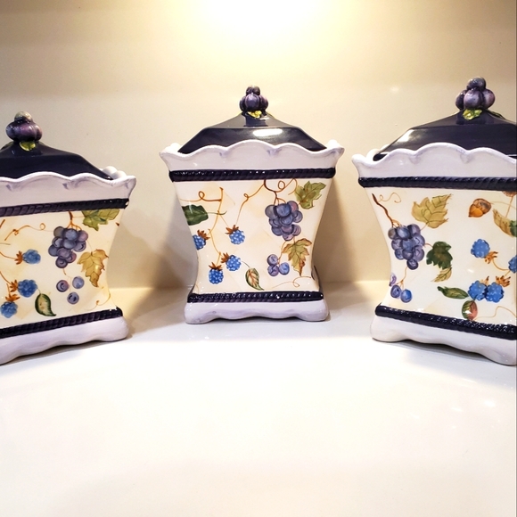 Capriware | Kitchen | Grape And Grape Vine Kitchen Canisters | Poshmark